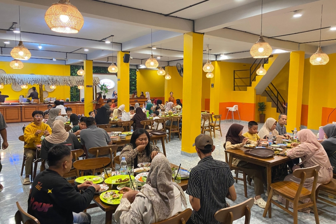 Dapur Sunda Sriwijaya Hadir di Palembang, Sajikan Cita Rasa Sunda Asli ...